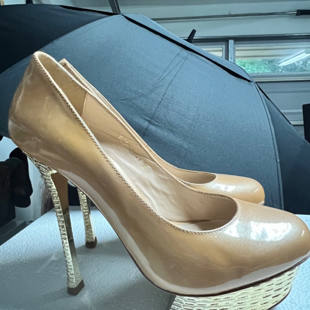 Famous Italian Designer Sasha Fabiani Heels - Gem